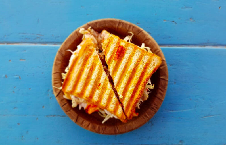 Wie houdt er nou niet van een tosti? 8 tosti-tips om 'm NOG specialer ...