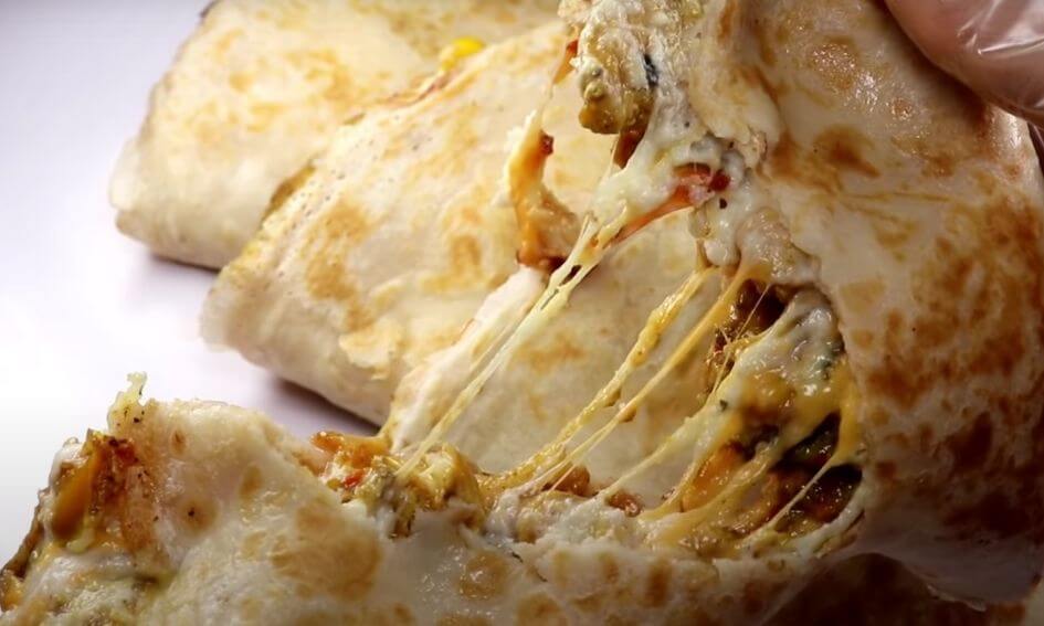 Recept: hartige crêpes met kip en veel kaas