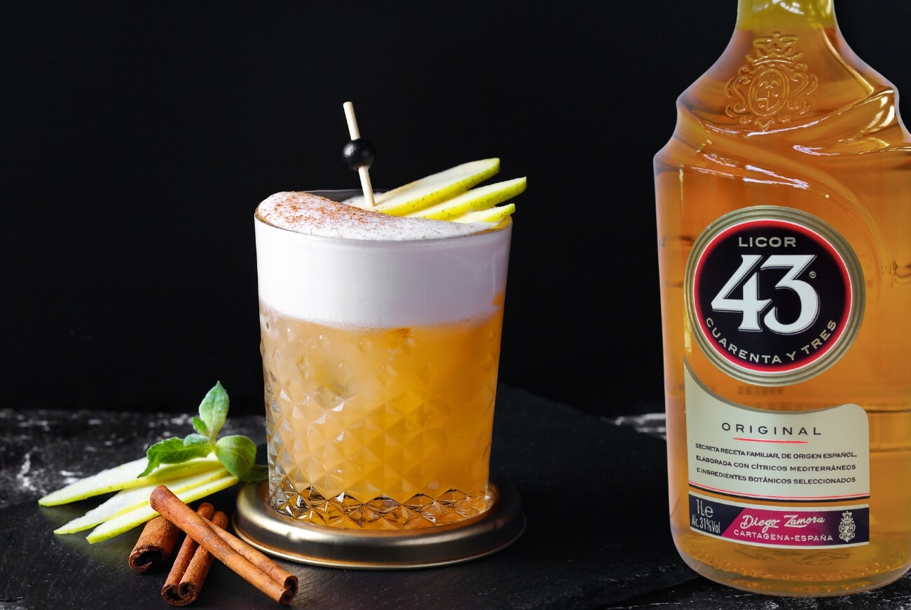 Deze hemelse Licor 43 cocktail smaakt naar appeltaart