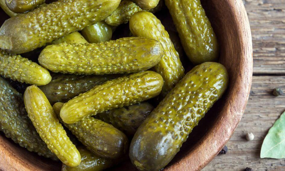 Kesbeke introduceert augurk-wodka ijsjes in samenwerking met 24 ICE